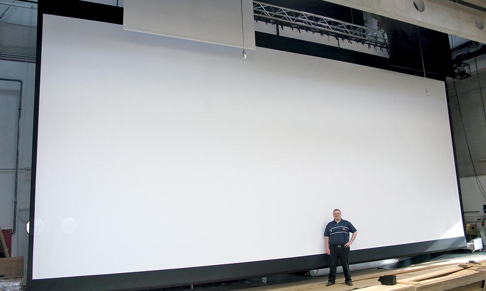 Electric Roller Screens - Projection screens - Products + online Shop